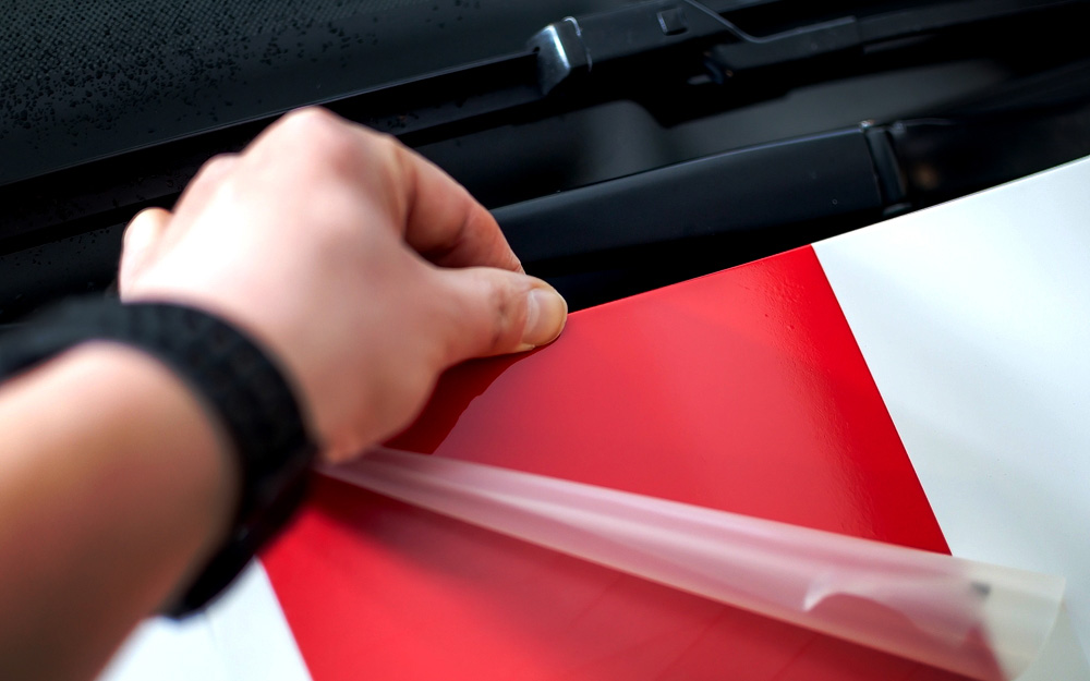 Decal Kit Application Guide: Add an Amazing Look to Your Vehicles!